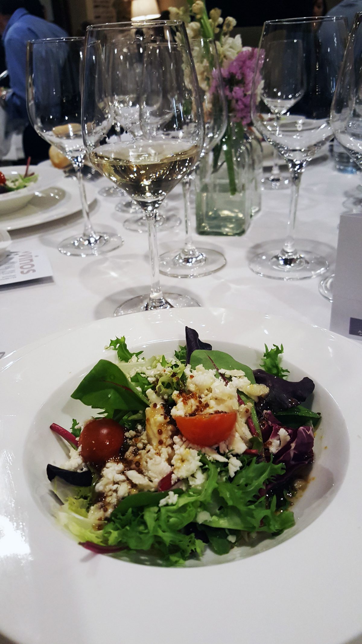 Cata de las bodegas Valdesil en el Restaurante Palacio Carvajal Girón